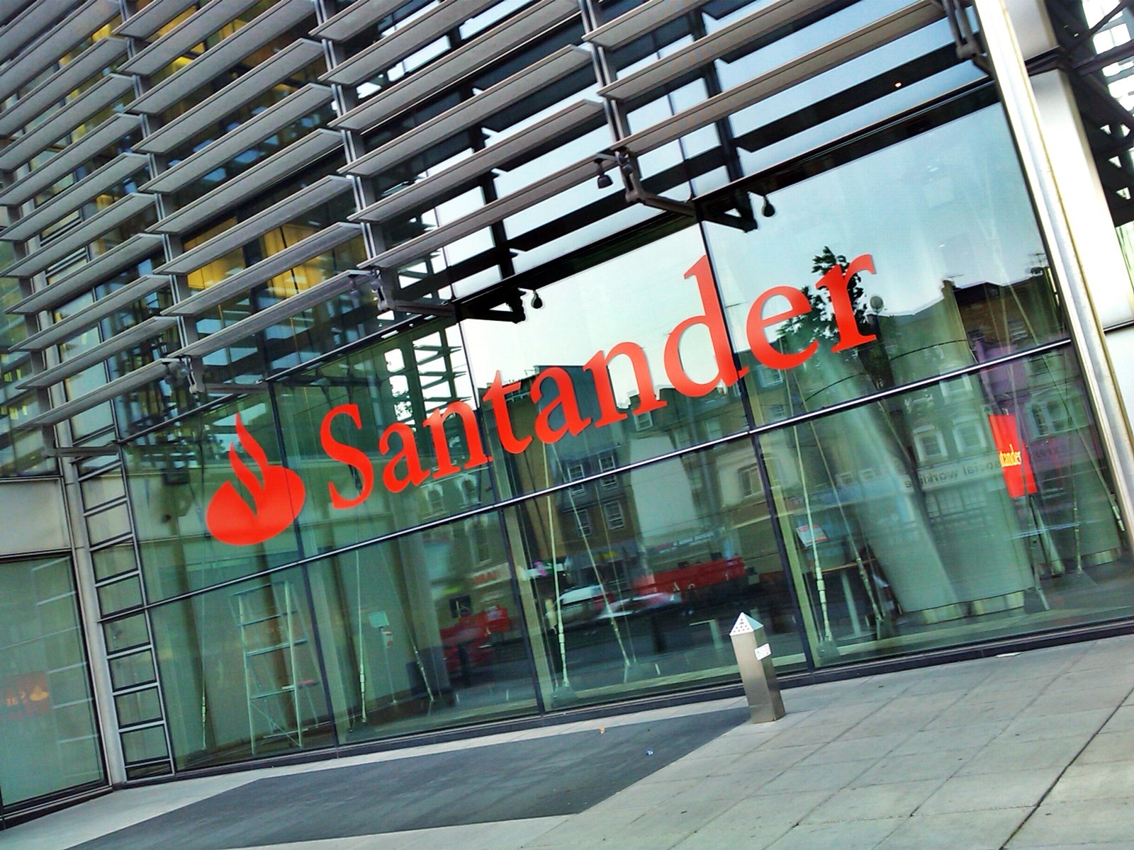 Santander launches fifth year of UK social enterprise awards | The ...